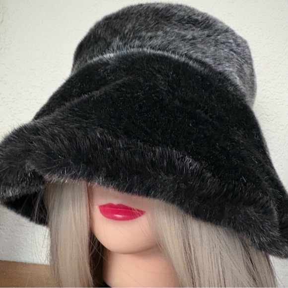betmar | Accessories | Elegant Vintage Faux Fur Bucket Hat Betmar New ...